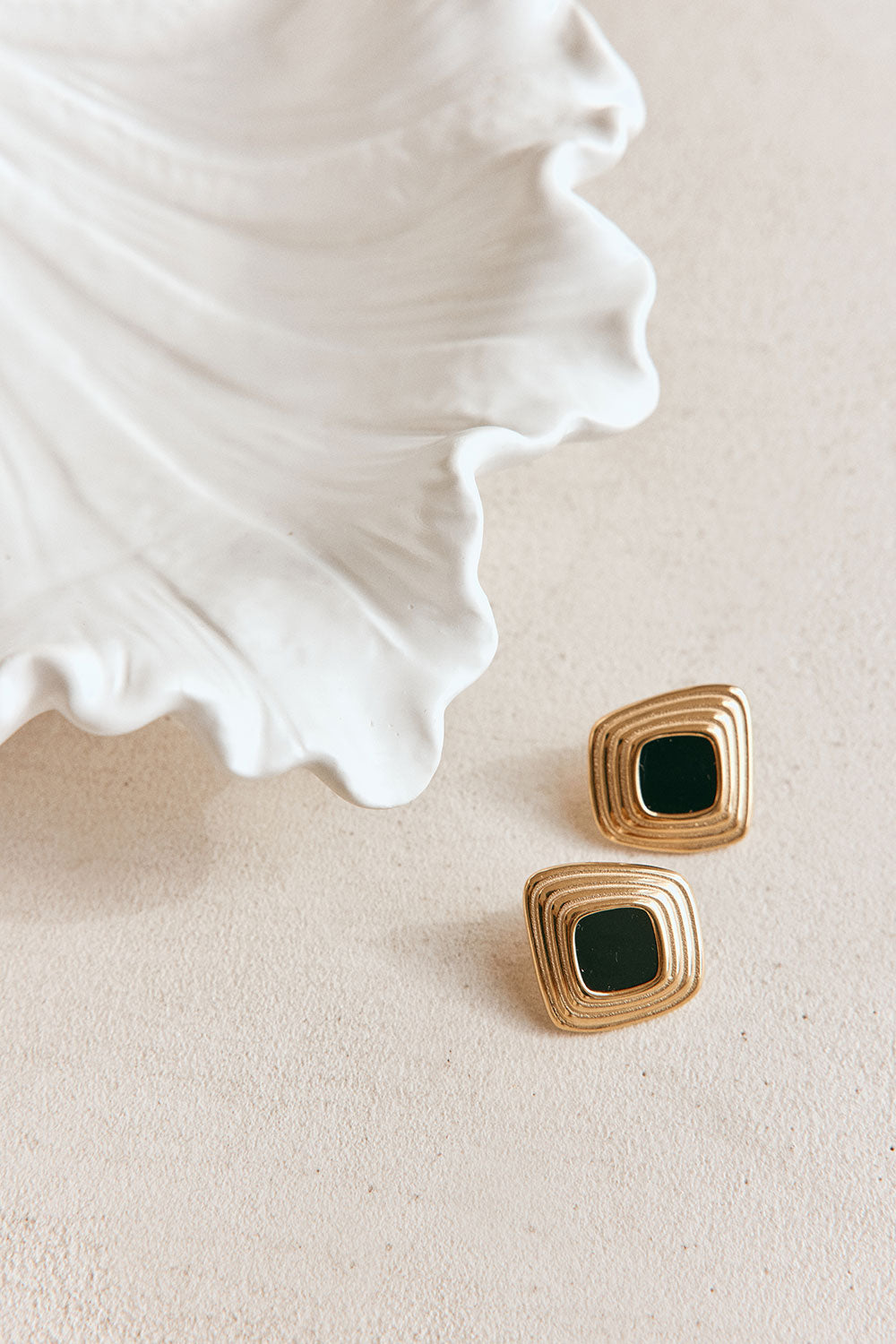 Monique Earrings – SABO